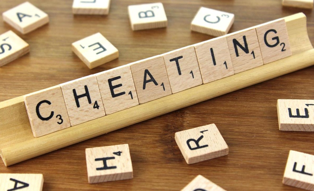 10 Surprising Traits Men Who Cheat Have In Common - Mystic Compatibility